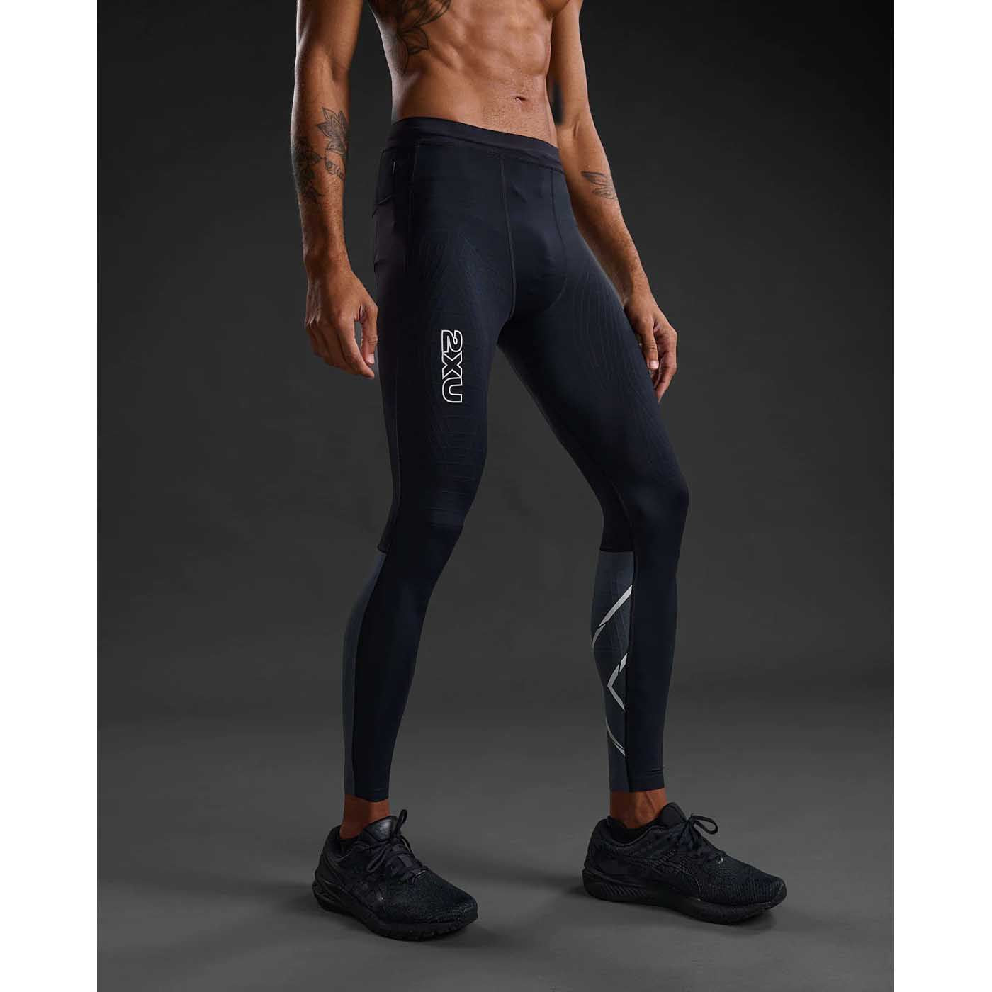 2XU Light Speed React Compression Tights